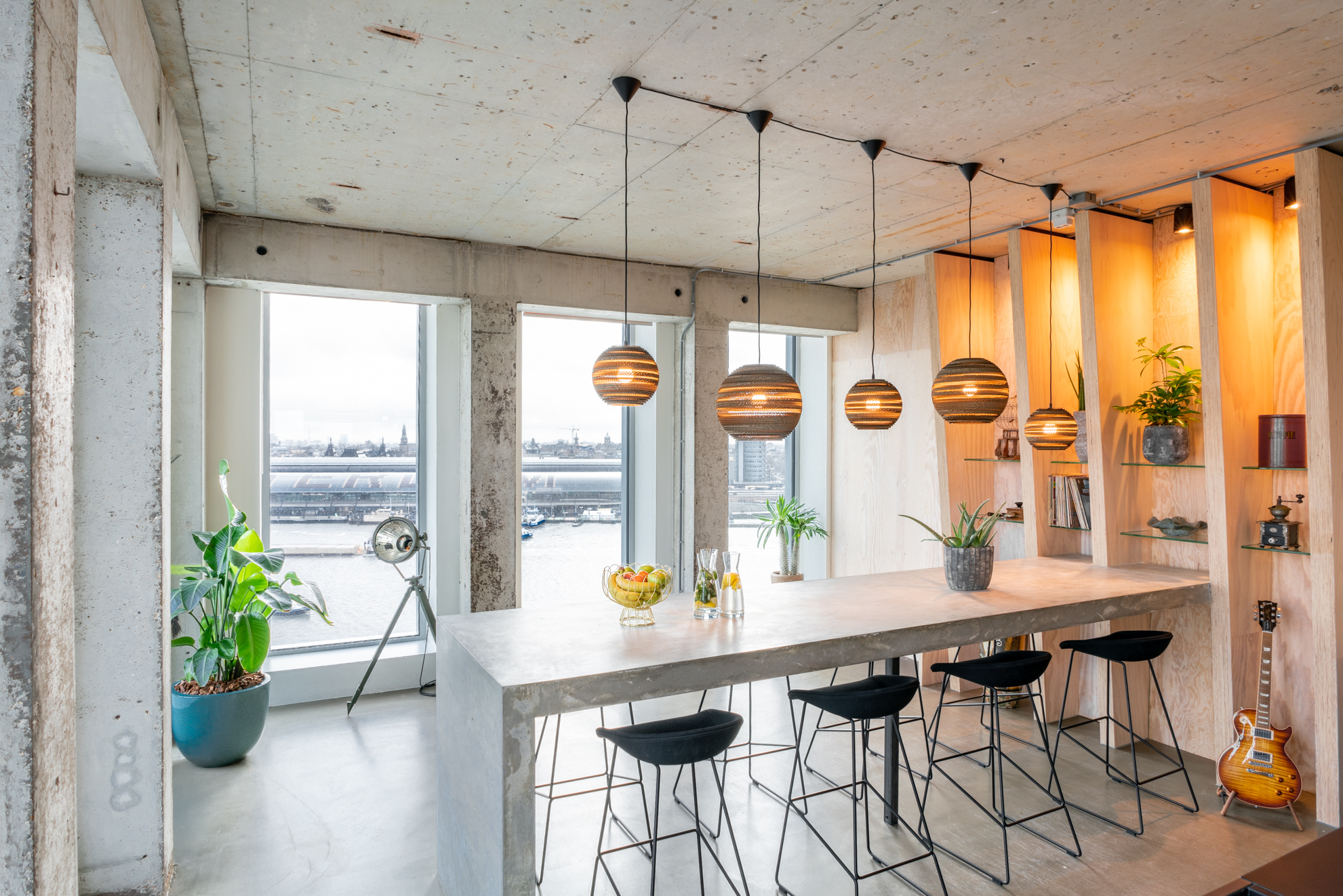 Rent office space at Overhoeksplein 1 in Amsterdam | Workthere