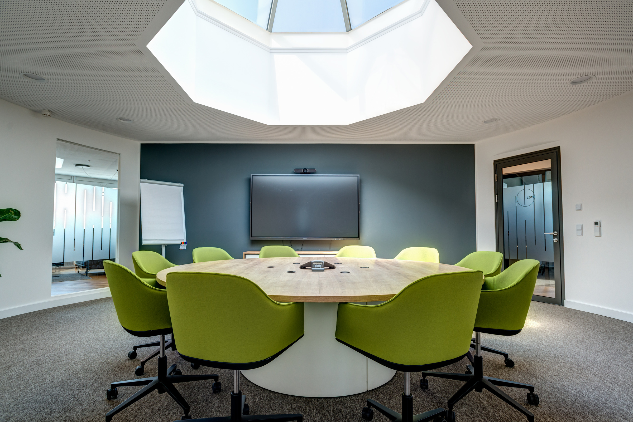 Carl-Zeiss-Ring 15a Ismaning | Workthere