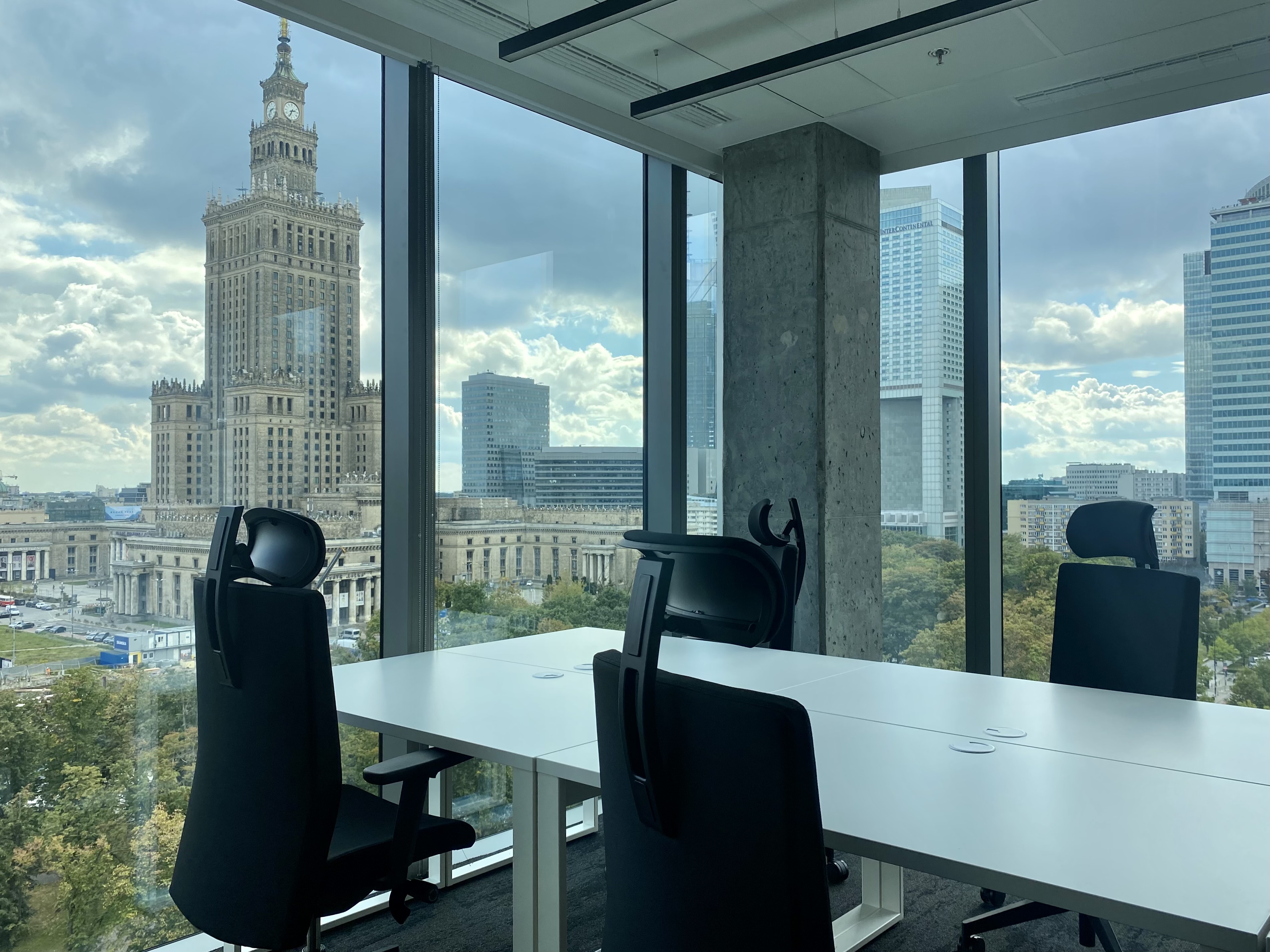 Central Point Warszawa | Workthere